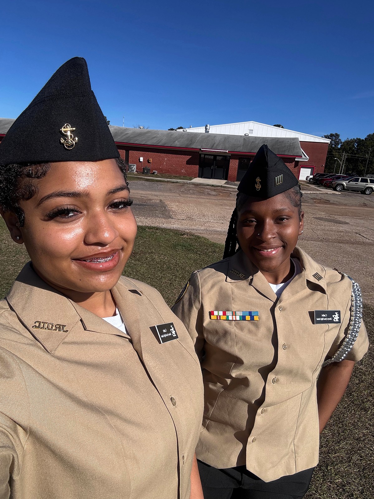 Two Liberty-Eylau graduates receive scholarships from Navy | Texarkana ...