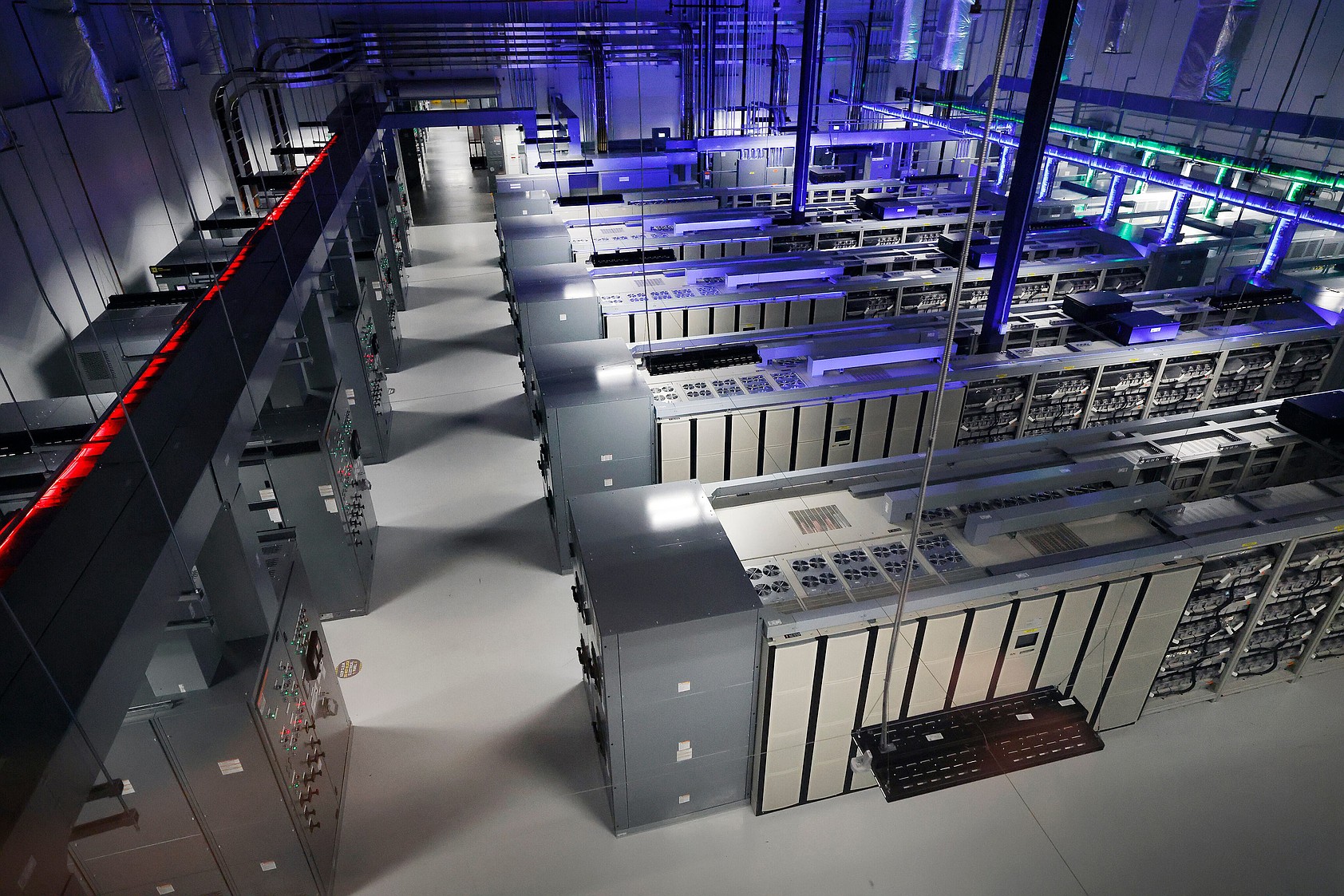Most Texas companies are using AI -- and some say it's decreasing their ...
