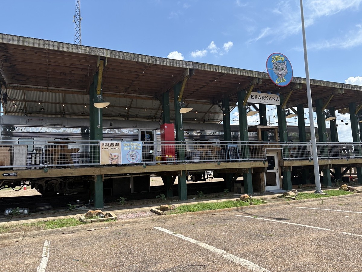Alley Cats Coffee Bar to close June 7 | Texarkana Gazette