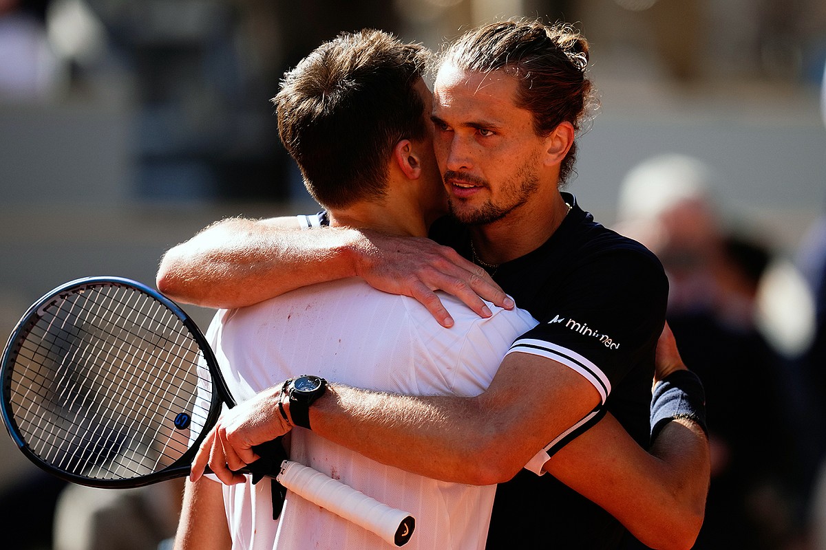 Alexander Zverev in French Open final for another shot at first major ...