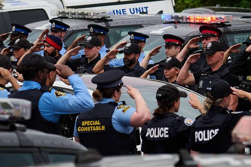 Police officer in Toronto killed in shooting linked to investigation of ...
