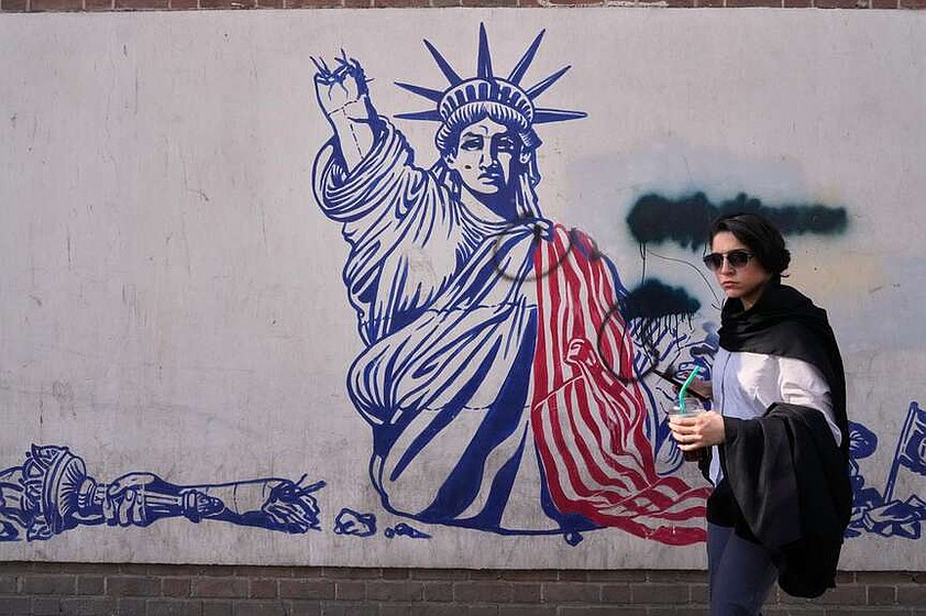 US and Iran have agreed to wording of a deal to end their war, Pakistan ...