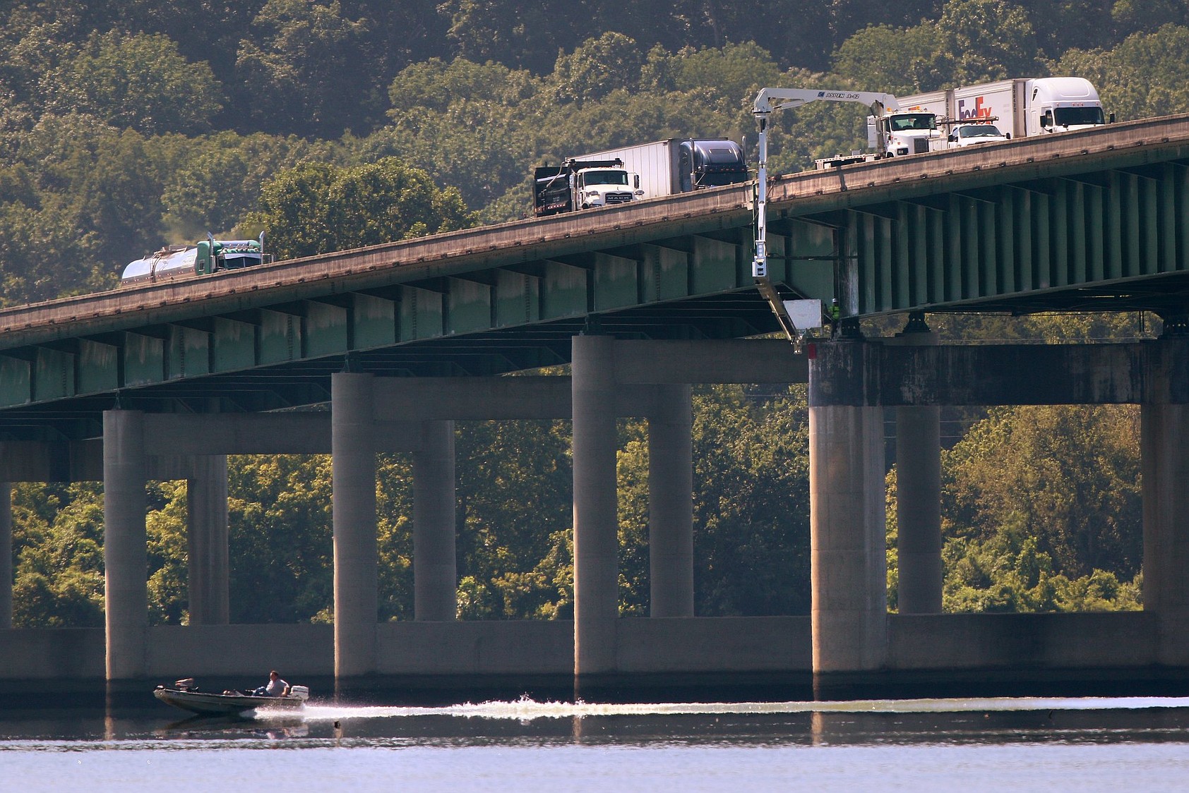 Daylong lane closures coming to I-24 bridge over Nickajack ...
