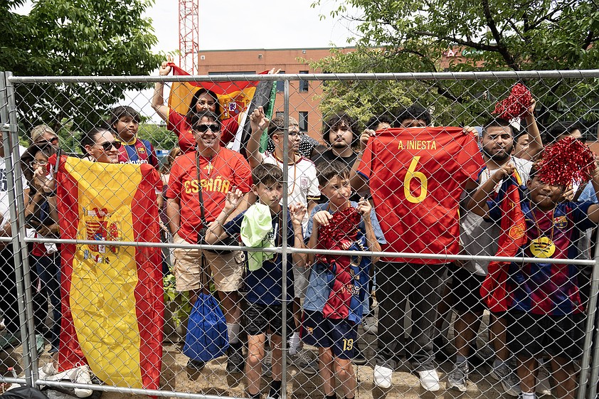 Readers write: A true story about metallurgy, Spain team and good ...
