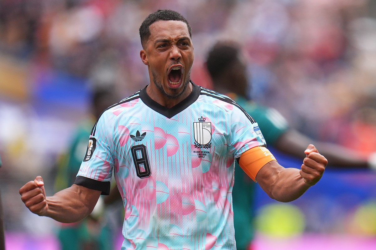 Belgium comes back from two goals down to beat Senegal 3-2 in extra ...