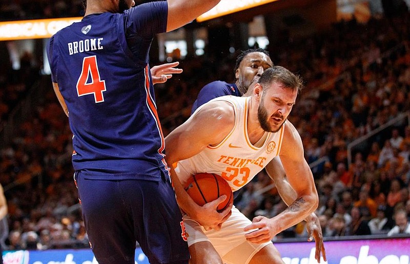 ‘Transition class’ for Vols could be playing Knoxville finale ...