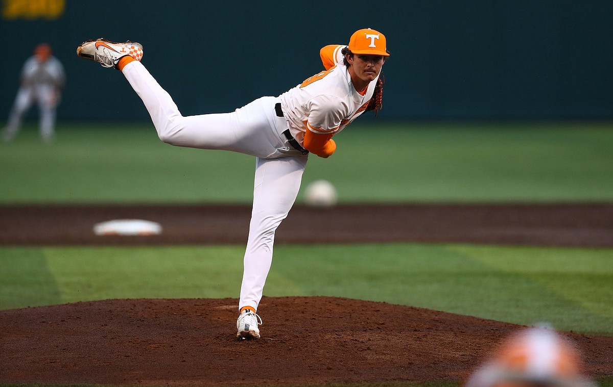 Merritt’s walk-off homer propels Vols to fifth straight win ...
