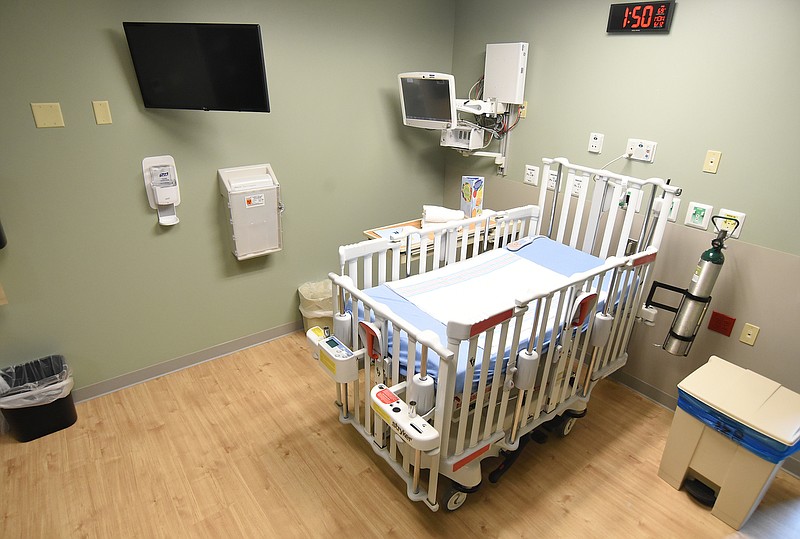 Erlanger adds private rooms, new features to pediatric intensive care ...