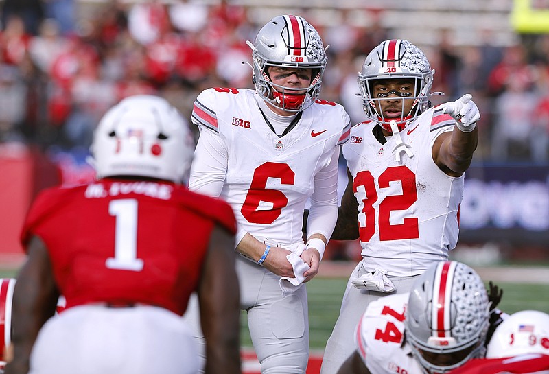 Ohio State remains No. 1, followed by Georgia, Michigan, Florida State ...