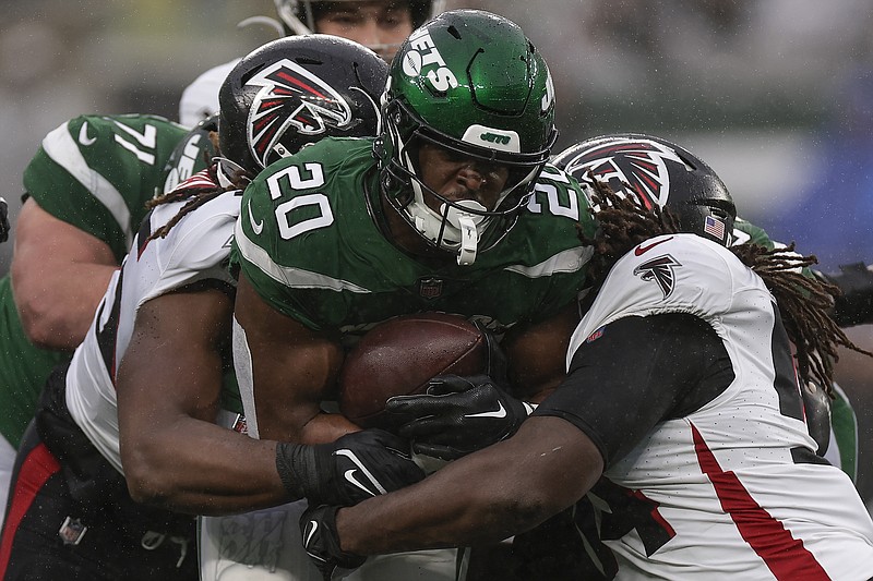 Defense is carrying the load as the Falcons tighten their grip on 1st ...