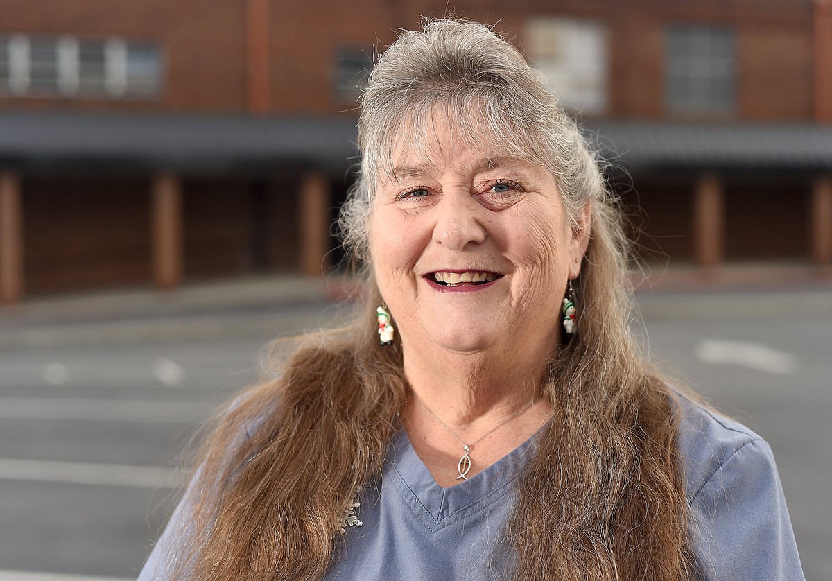 Neediest Cases helps single grandmother in Spring City keep utilities ...