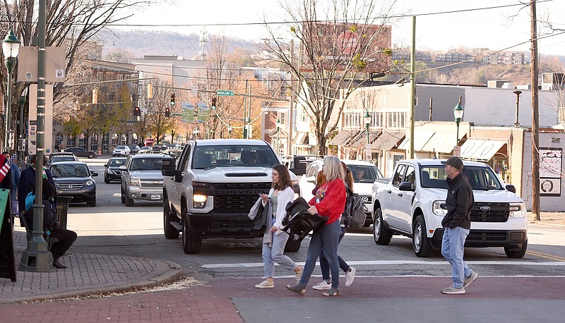 Chattanooga extends Frazier Avenue’s temporary traffic pattern ...