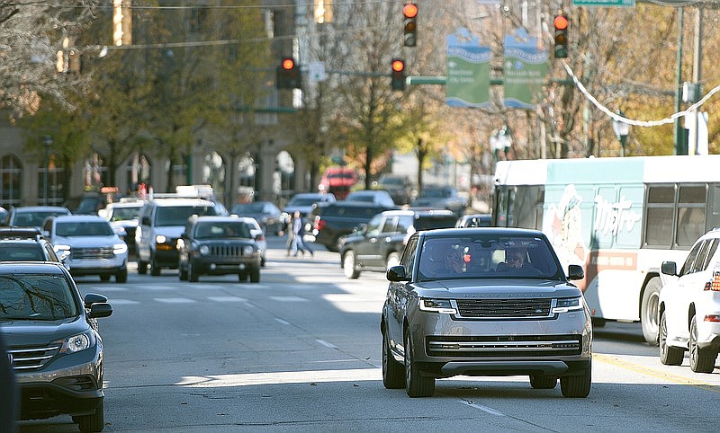 Chattanooga preparing recommendation for Frazier Avenue traffic pattern ...