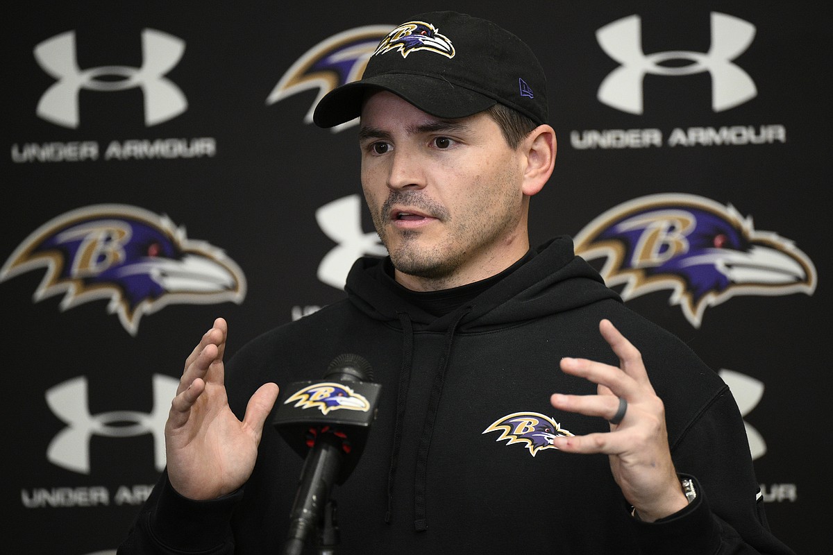 Seahawks hire Ravens assistant Mike Macdonald as head coach ...