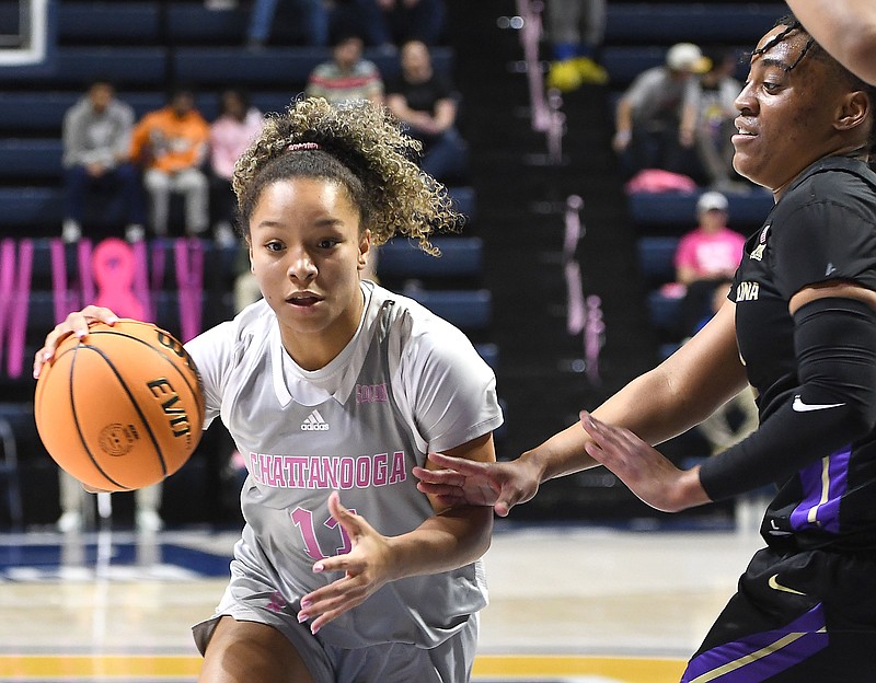 Rally nets UTC women win, SoCon basketball title | Chattanooga Times ...