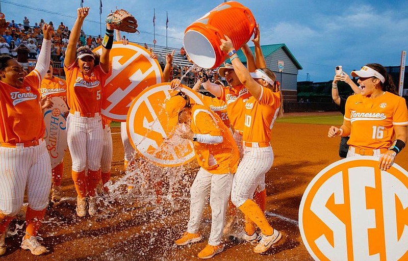 White sees Tennessee athletics as growth stock with no end in sight ...