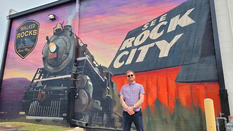 New mural in Rossville painted near Rossville Commons | Chattanooga ...