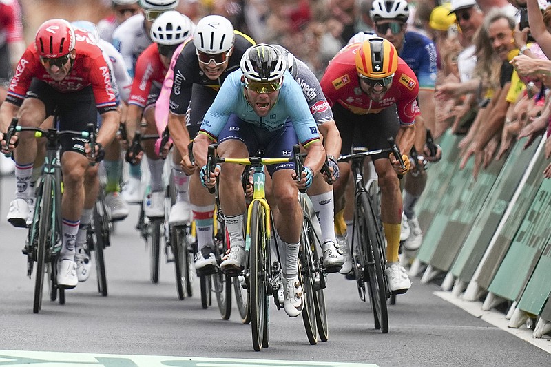 Mark Cavendish breaks Tour de France record with 35th stage win ...