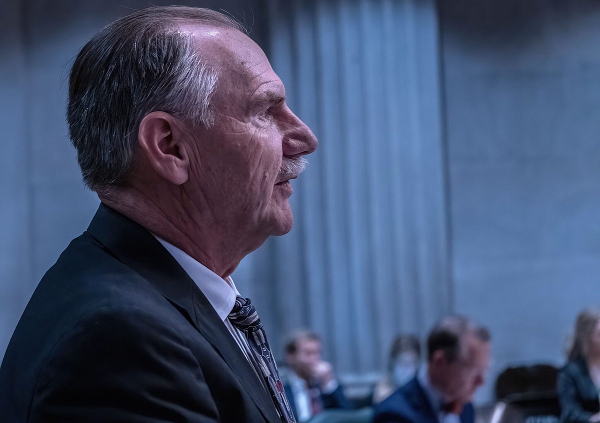 Republican senator wants to put further limits on governor’s emergency ...