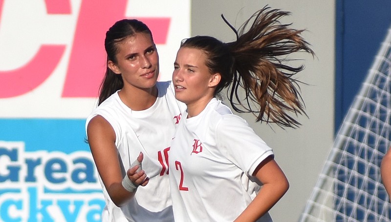 Baylor’s Emily Betterton helps seal region road win over CCS ...