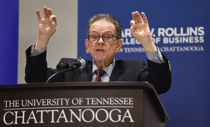 Supply-side economist praises Trump in Chattanooga | Chattanooga Times ...