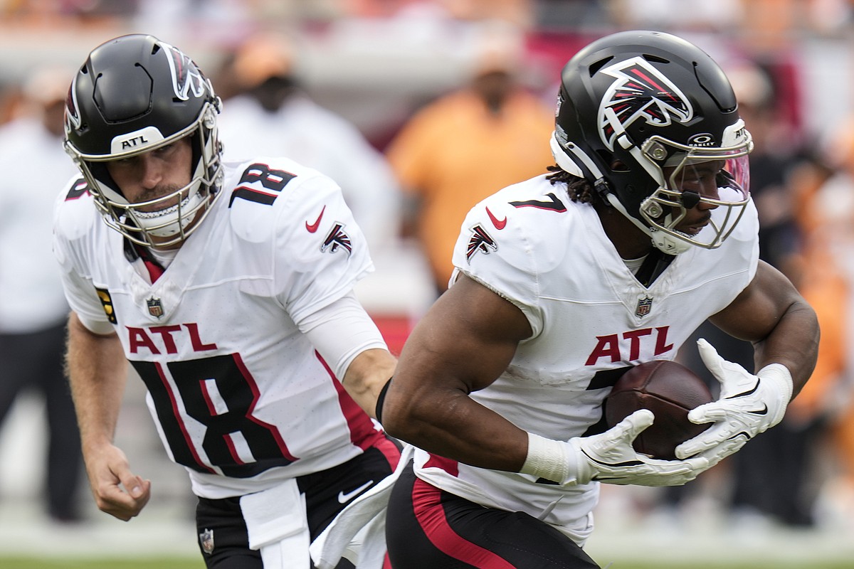 Falcons aim to continue surge at home vs. turnover-prone Cowboys ...