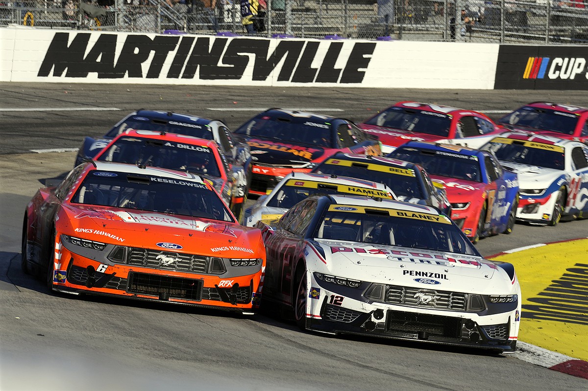 NASCAR’s final four set after controversial finish at Martinsville ...