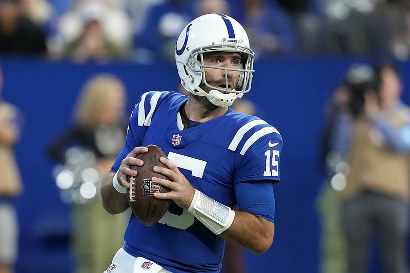 Analysis: Quarterback carousel should start spinning for a couple of ...