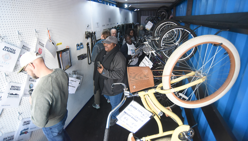 Chattanooga box brings bikes closer to those who need them ...