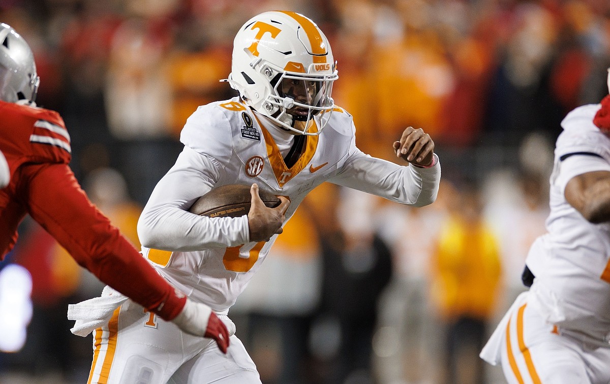 Vols’ Iamaleava kept laying it on the line during lopsided loss at OSU ...