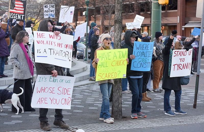 ‘Meet us in person’: Chattanoogans want public town hall with ...