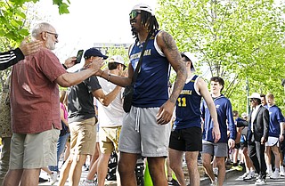 Mocs thank fans during NIT title celebration at Miller Park ...