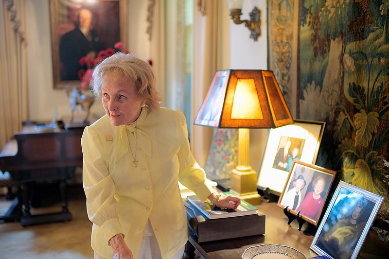 Neighborhood's residents grapple with ties to past | Northwest Arkansas ...