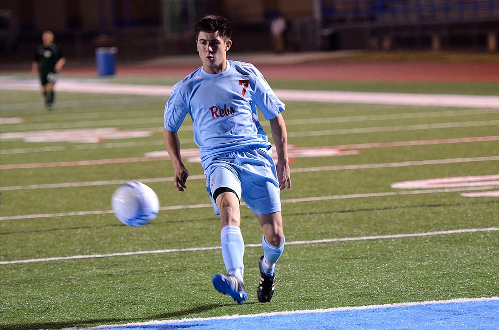 Smaller Carson scored in big ways for Southside