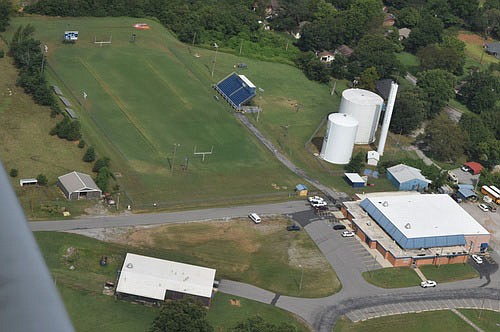 Pilot, reporter view Decatur from the skies