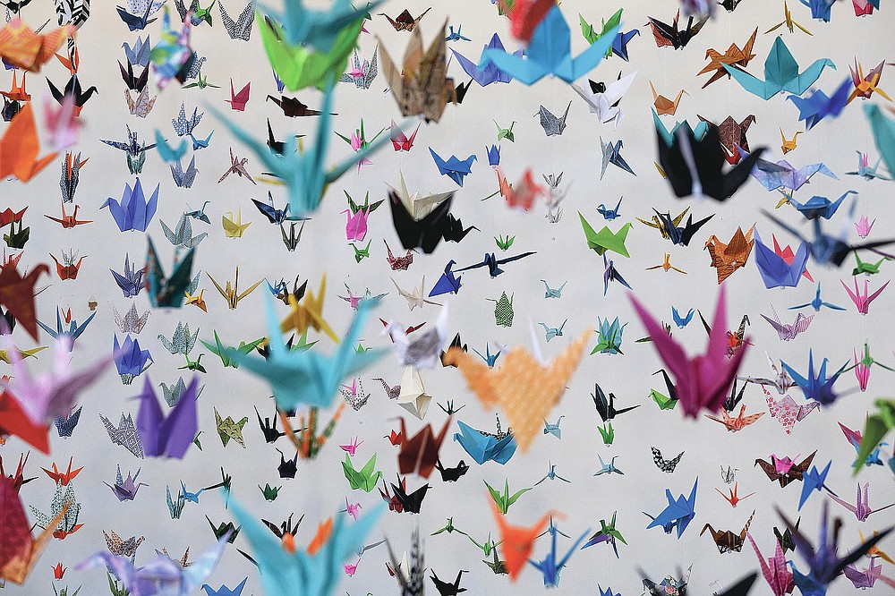 Artist creates origami crane memorial for covid-19 victims