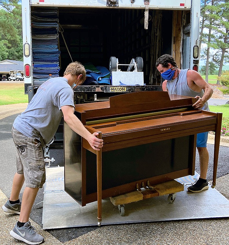 USD 1812 secures pianos for VA center | Hot Springs Sentinel Record