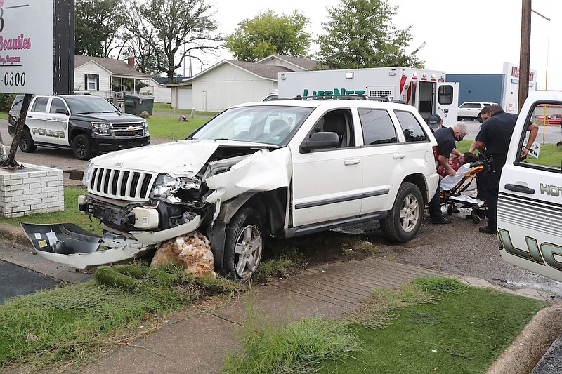Alleged drunken driver hits building, car | Hot Springs Sentinel Record Alleged drunken driver hits building, car | Hot Springs Sentinel Record