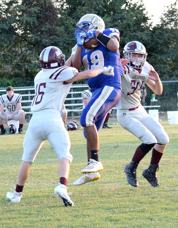 Bulldogs overwhelm Wolverines for win | Westside Eagle Observer