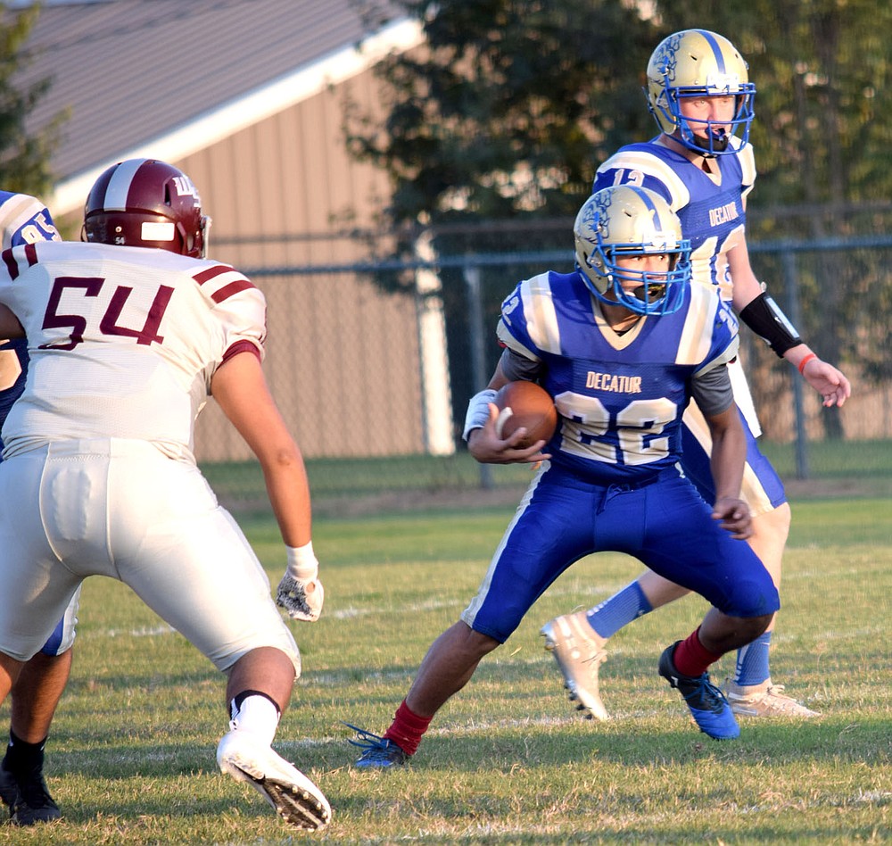 Bulldogs overwhelm Wolverines for win