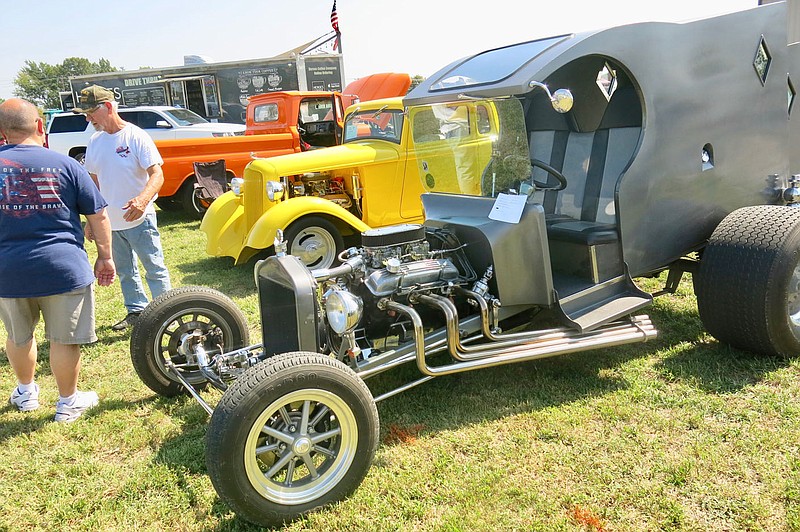 Benefit car show draws 52 entries | The Arkansas Democrat-Gazette ...