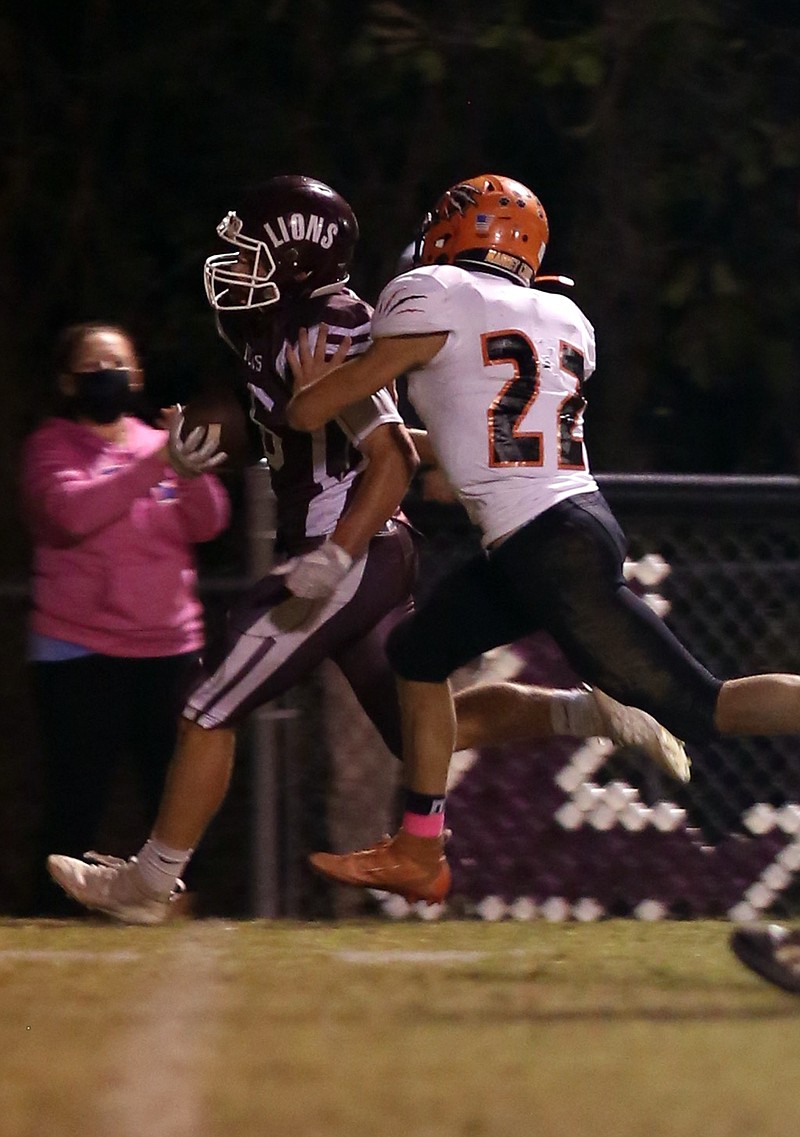 Late kick pushes Lions past Panthers | Hot Springs Sentinel Record