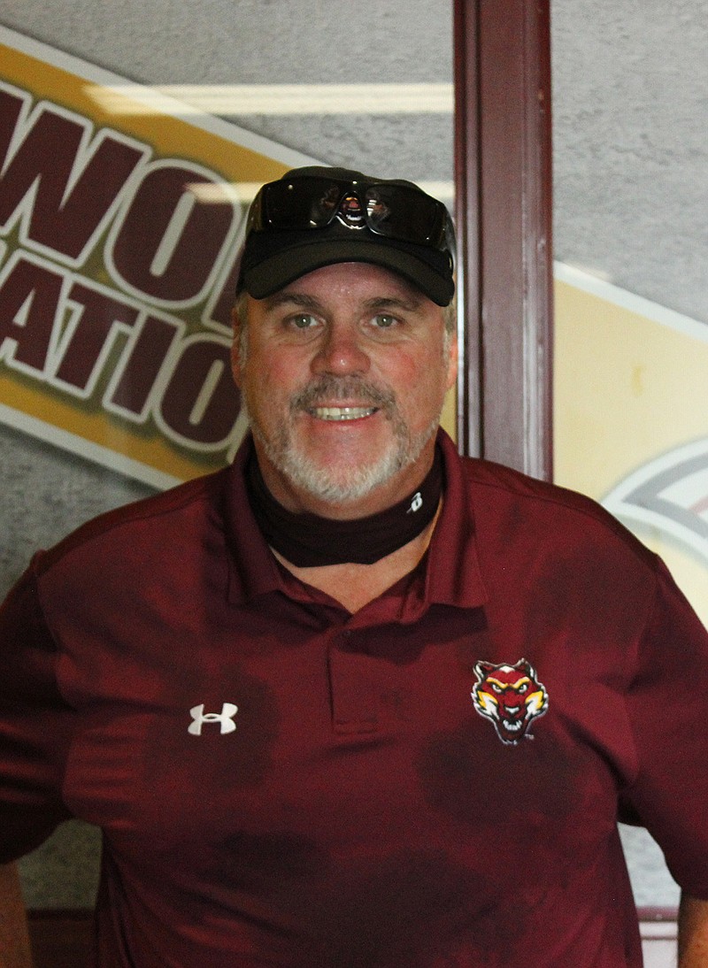 Wolves' coaches bring experience to state title game | Hot Springs ...