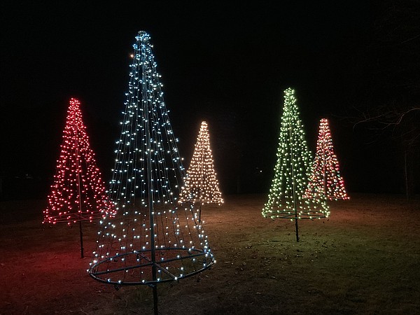 Entergy advises light stringers to take care, update decorations | The ...