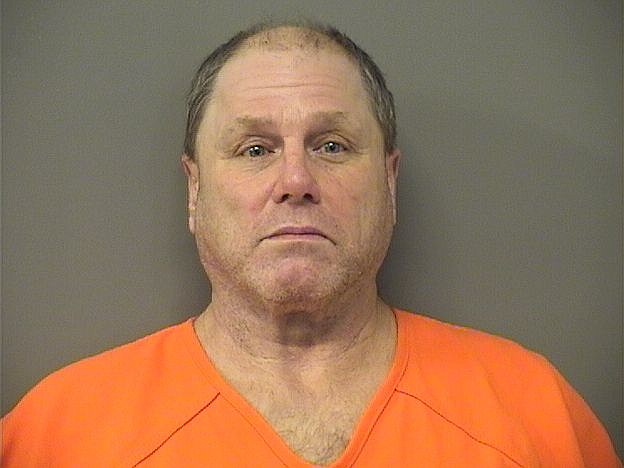 Man arrested for alleged felony battery of 12-year-old daughter