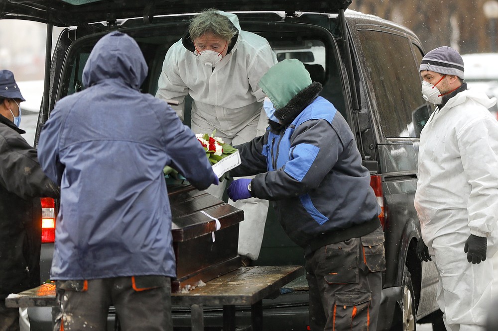 Romania Holocaust survivor Tucarman dies from COVID-19 at 98