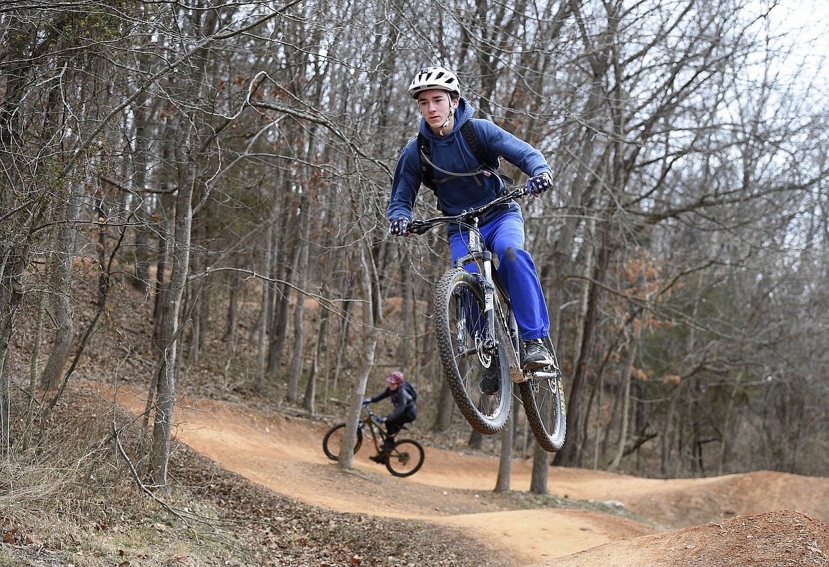 PHOTO GALLERY: Jumping at Slaughter Pen, flags up, hiking Tanyard Creek ...