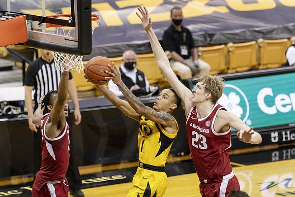 Hogs finally unlock Vanover vs. Tigers