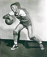Buie wowed as one-armed Globetrotter | The Arkansas Democrat-Gazette ...
