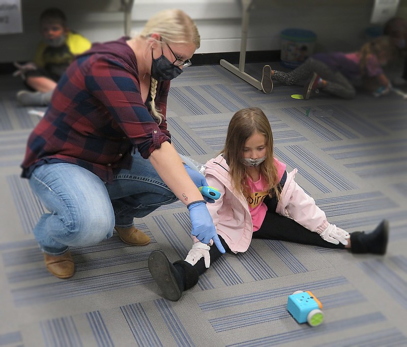 State representative visits Gentry schools | Westside Eagle Observer